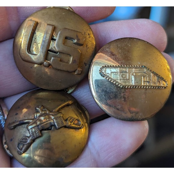 Unkown | Jewelry | Vtg Army Related Pins Tank Crossed Pistols Us | Poshmark